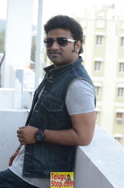 Devi Sri Prasad Interview Stills-Devi Sri Prasad Interview Stills ...