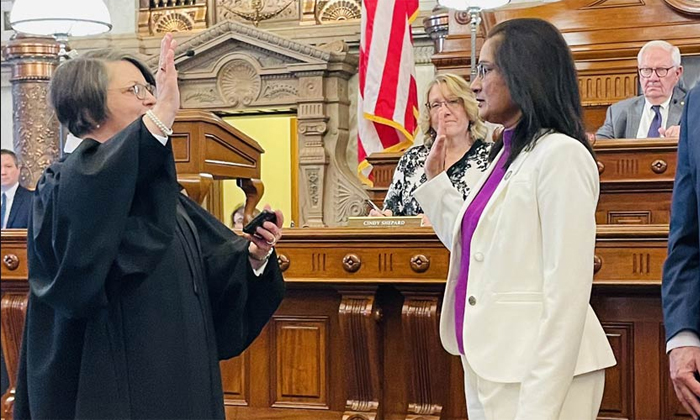 అమెరికాలో చరిత్ర సృష్టించిన తెలుగు మహిళ.. కాన్సాస్ రాష్ట్ర సెనేటర్‌గా ...