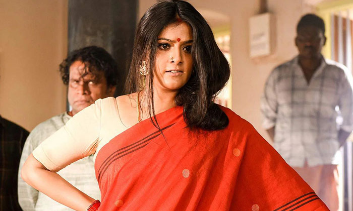 వరలక్ష్మి శరత్‌ కుమార్ కు టాలీవుడ్‌ లో మరింత డిమాండ్‌