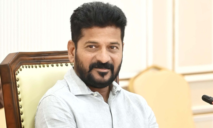 CM Revanth Reddy : మహిళా స్వయం సహాయక సంఘాలతో సీఎం రేవంత్ భేటీ.. - Cm ...
